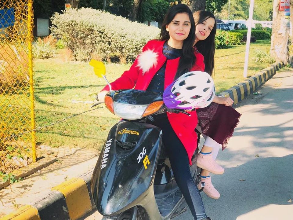 Scooty Girls from Rawalpindi Pakistan - Horsepower Pakistan