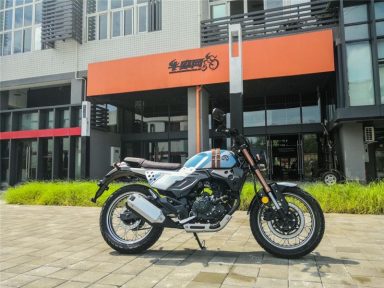 LIFAN KP MASTER A MODERN CLASSIC |Review by Horsepower.com.pk