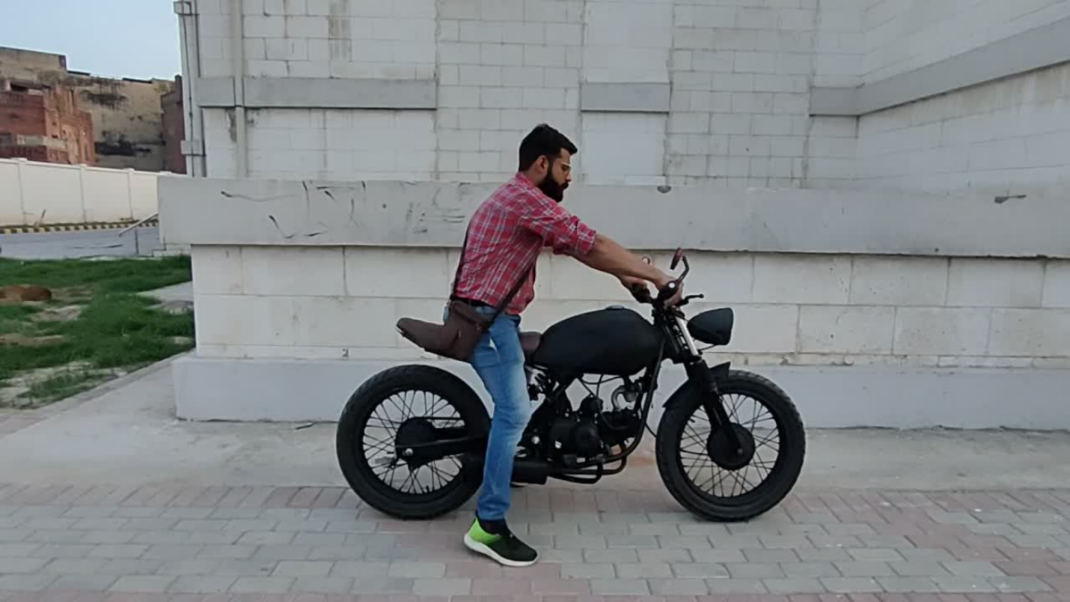 Honda CD100 Modified - Horsepower Pakistan